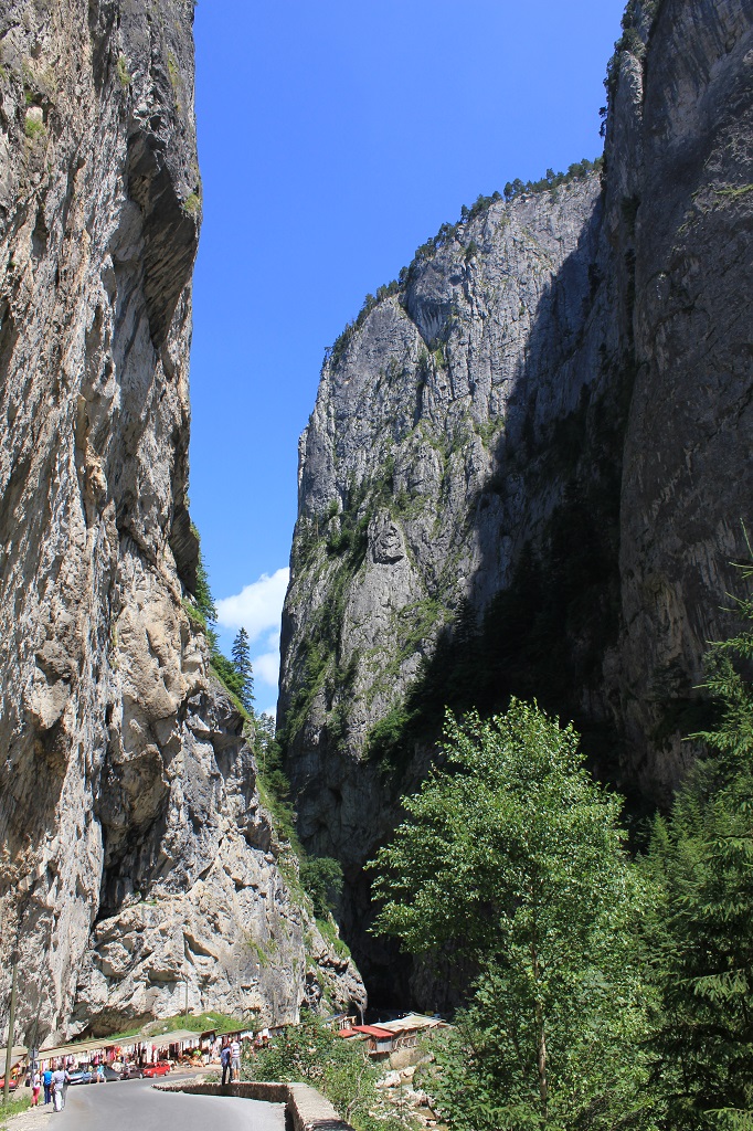 Bicaz Gorges – natural monument of rare beauty in Neamț County